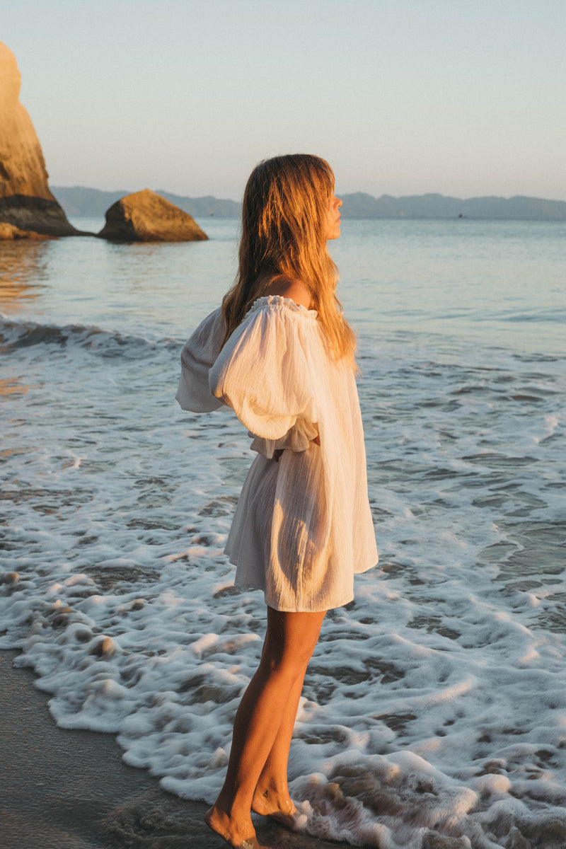 Emmaline Tunic | White · HAZEL & FOLK